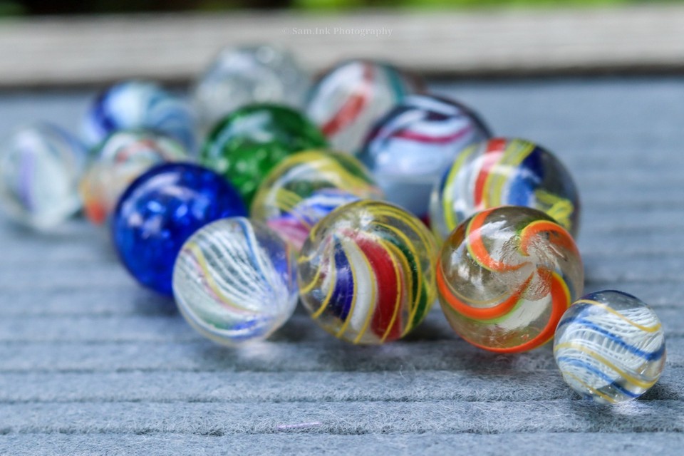 35 Marble Lot Handmade Glass German Marbles & Cullets Peices Offers ...