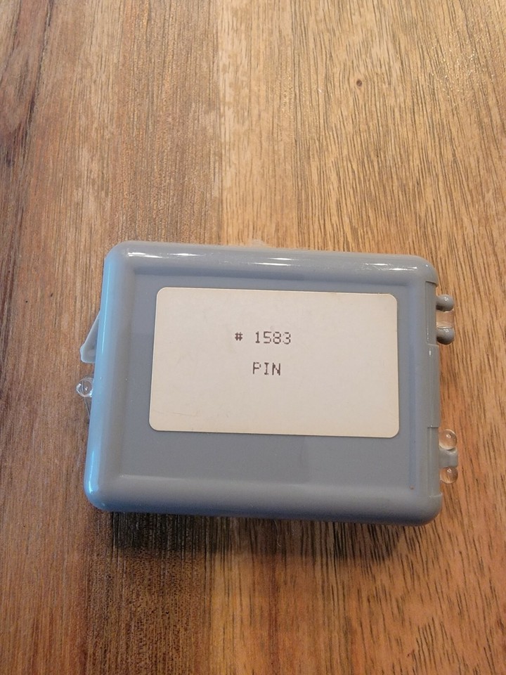 New 1994 Indianapolis Colts Logo Lapel Pin Officially Licensed NFL ...