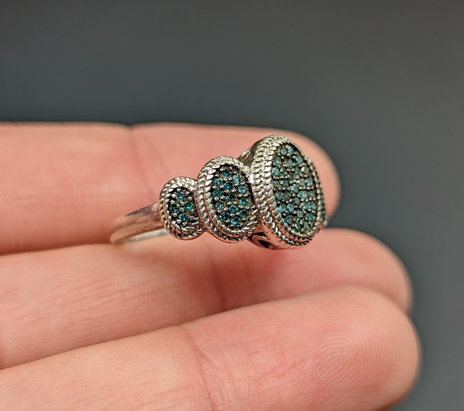 Genuine Blue Diamond Pave Oval Rope Border Sterling S… - Gem