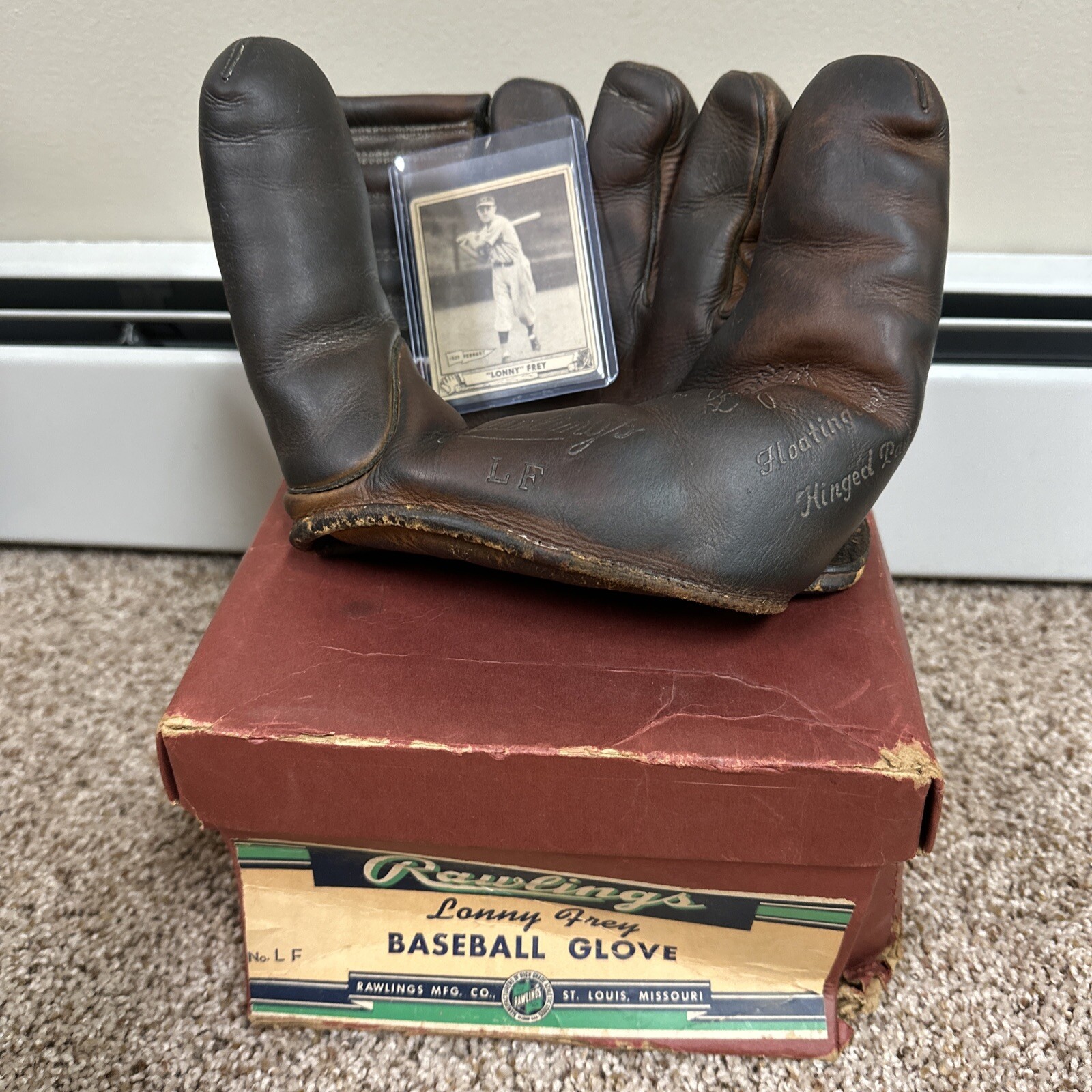Vintage 1940 Rawlings Lonny Frey Baseball Glove Box Card Display ...