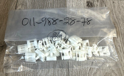 BRAND NEW 2003-2009 MERCEDES CLK BODY SIDE MOLDING CLIPS 0119882878 OEM ...