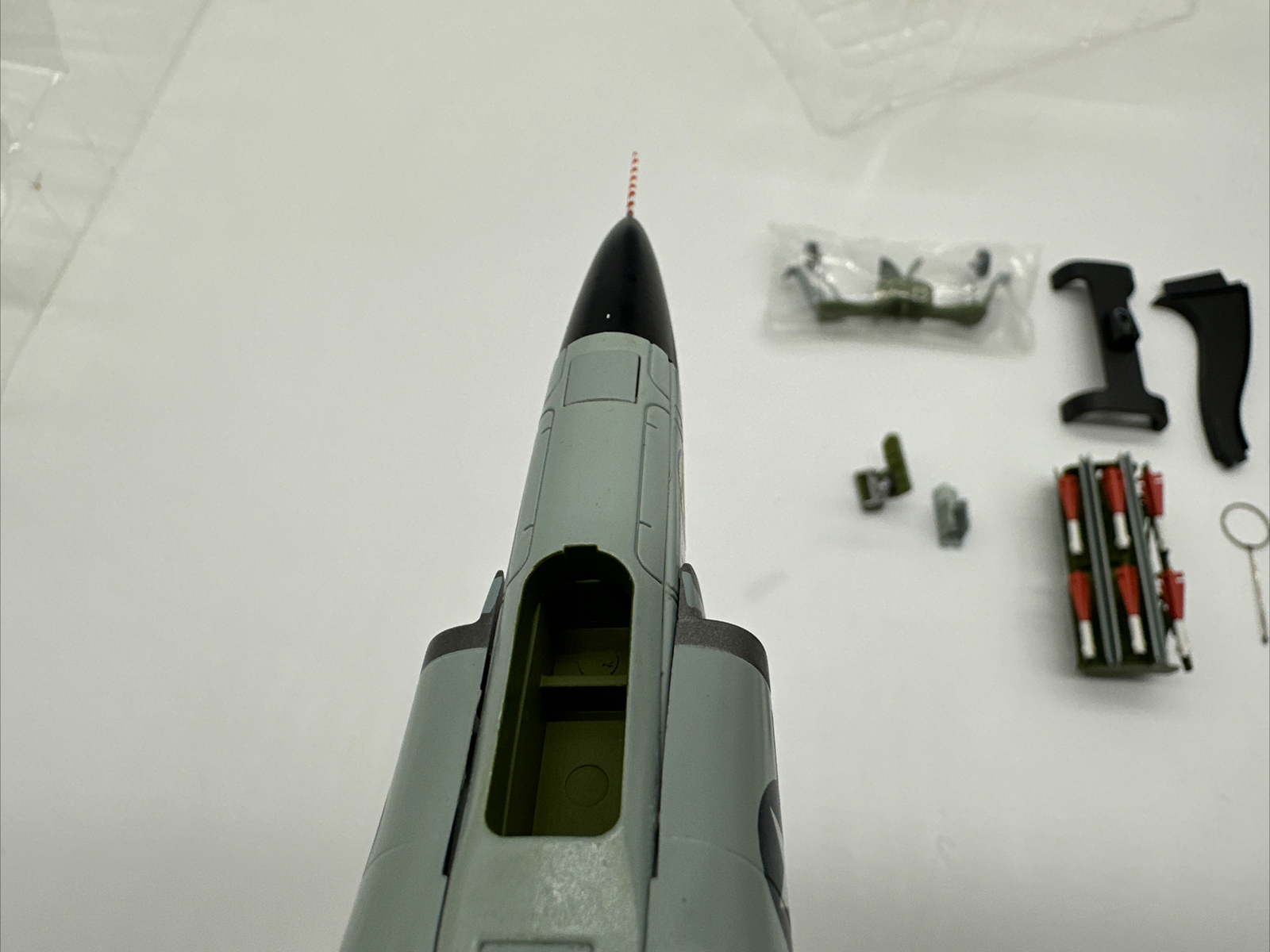 Hobby Master HA3101 Convair F-102 Delta Dagger 317th FIS 21st Composite ...