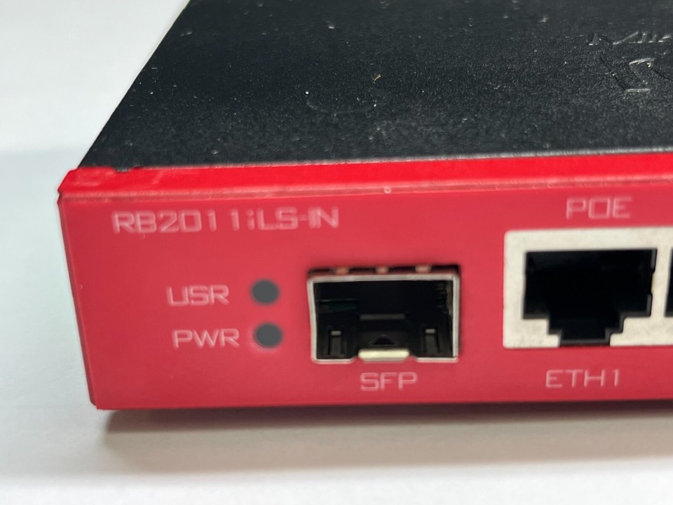 MIKROTIK ROUTERBOARD RB2011ILS-IN GIGABIT ROUTER LOT OF 4 | eBay