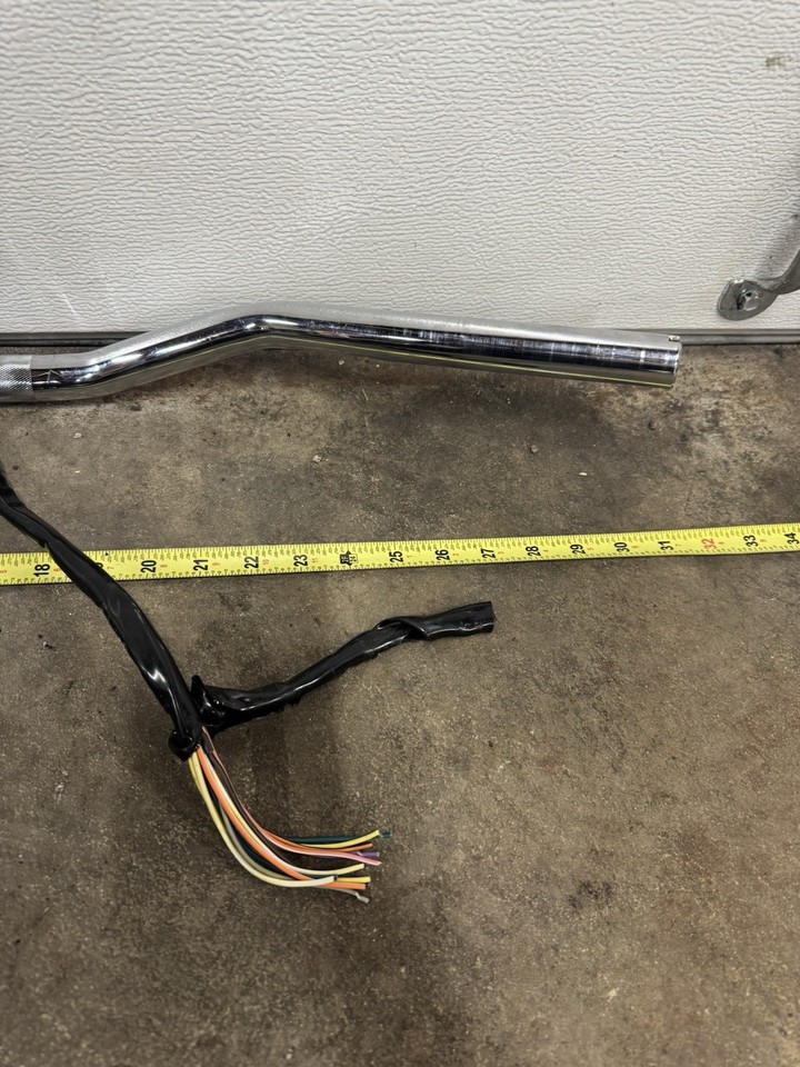 Harley Thrashin Chrome Handlebars Low Bend Bars TSC-2702-3 Stunt Bars ...