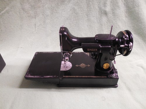 Vintage Singer Model 221 Featherweight , 1949 Portable Sewing Machine ...