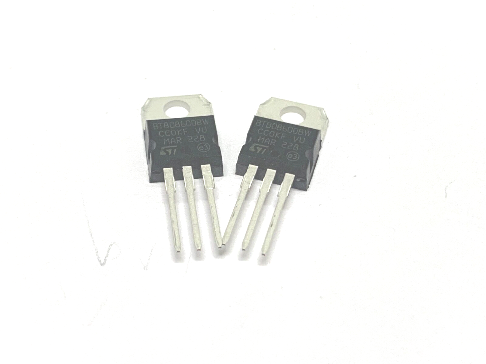 2 Pieces | BTB08-600BW Triac 600V 8A New Original SGS | eBay