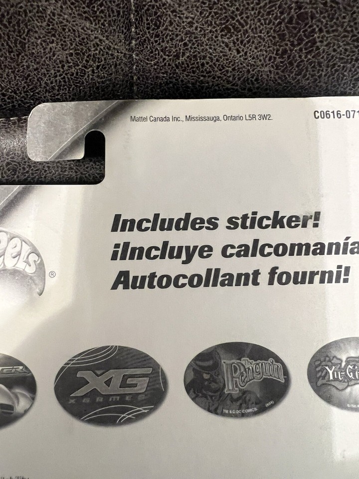 Hot Wheels Spy Hunter 2 car 2-pack Mattel 2003 Includes Sticker NEW | eBay