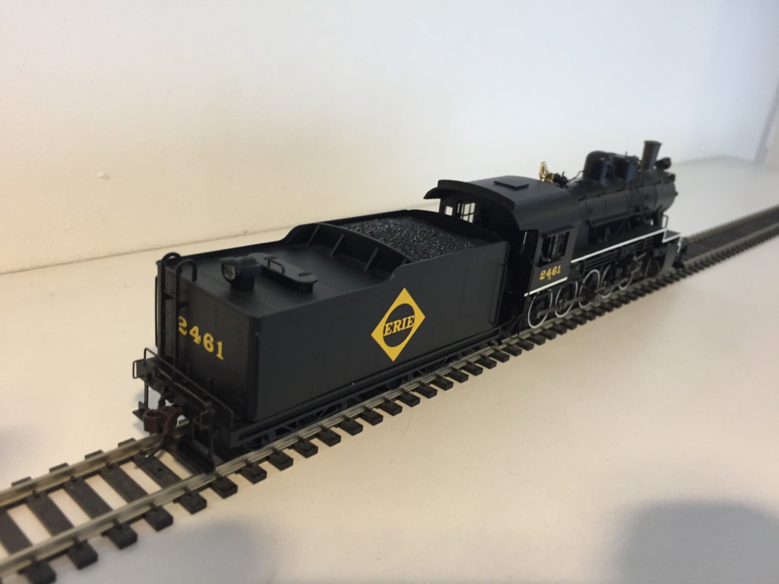 Bachmann Spectrum 81704 HO Scale Russian Decapod 2-10-0 in Erie Livery ...