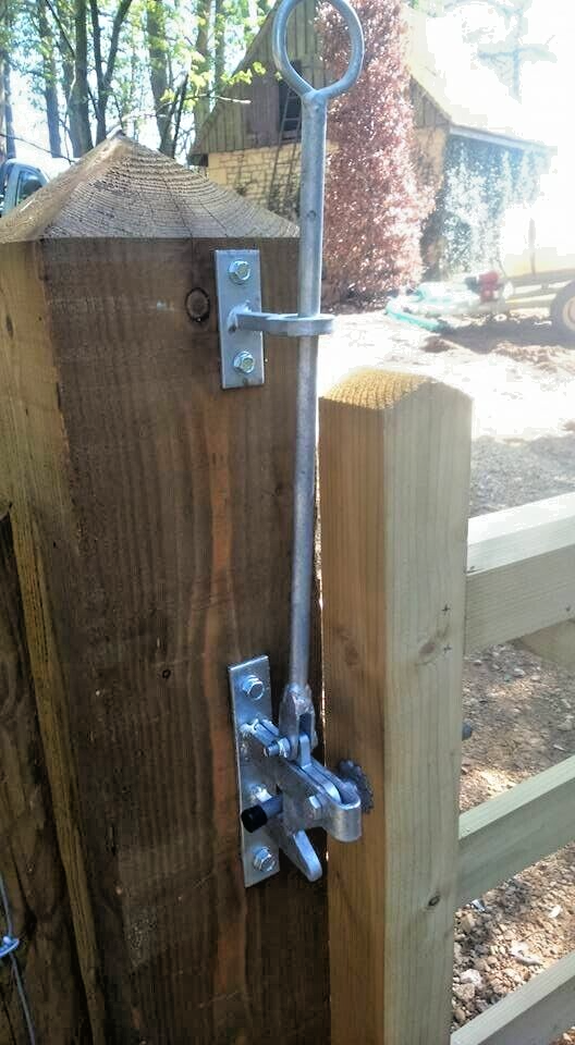 New Deluxe Stall Door Gate Latch Horselivestock 10quot Ebay