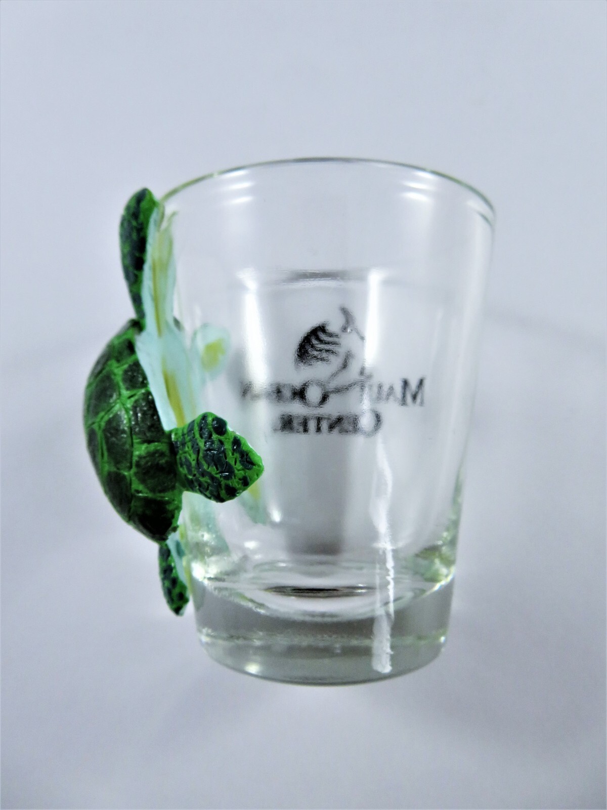 Clear Shot Glass Maui Ocean Center With Applied 3D Resin Turtle 1.5 ...