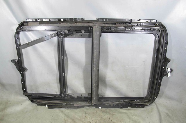 04-10 BMW E83 X3 Panoramic Sun Roof OEM 54137184906 for sale online | eBay