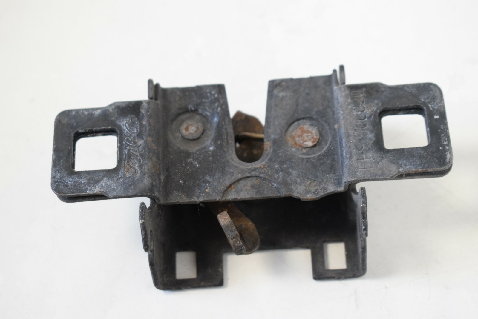 RANGE ROVER SPORT 3.6TD8 2010 RHD BONNET HOOD LOCK LATCH HATCH ...