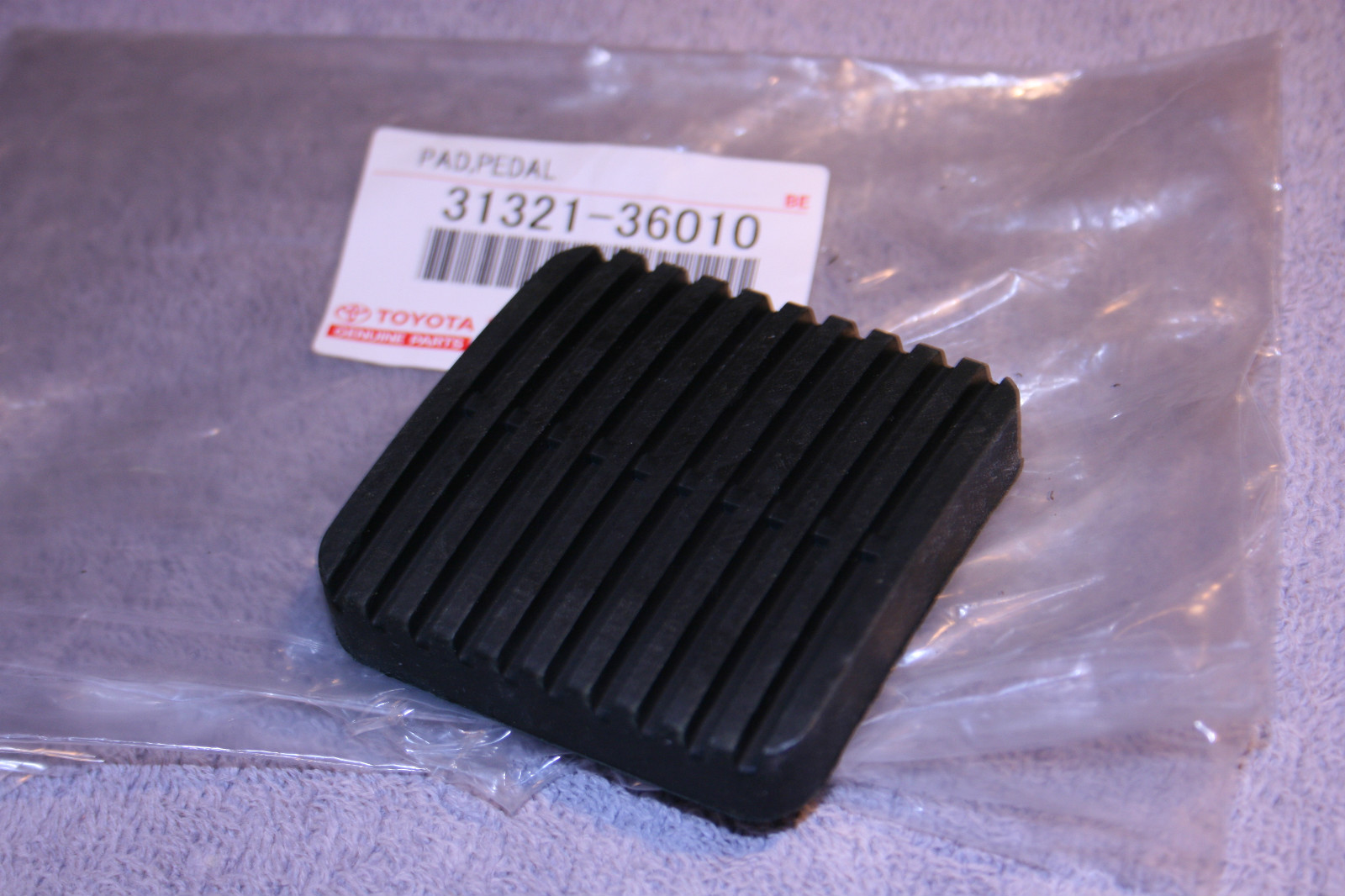 Toyota FJ40 FJ60 BJ42 BJ60 HJ60 Land Cruiser Brake / Clutch Pedal Pad ...