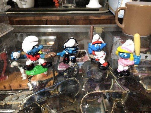 4 piece Set Batter Pitcher Catcher Rare Baseball Smurf PVC Figure ...