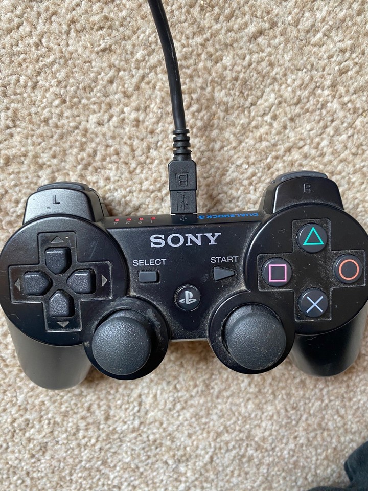 PlayStation 3 PS3 Phat Console Bundle 40GB Tested Working 8 games ...