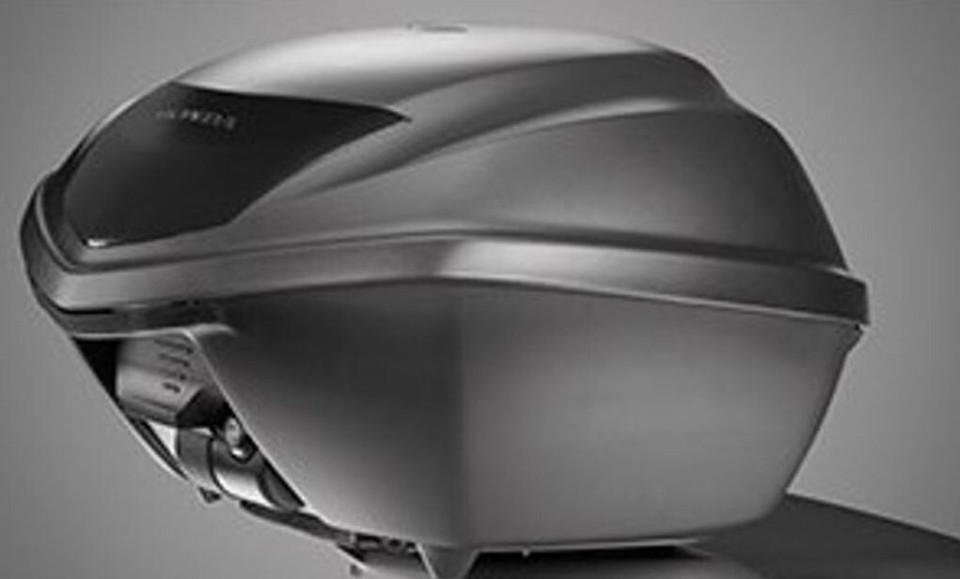 Genuine OEM Honda PCX ADV150 35L Rear Trunk 08L77-MGS-A51ZA | eBay