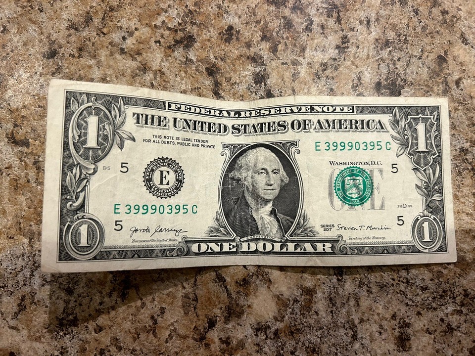 $1 One Dollar Bill Note Over Inked “9” Serial Number Error fancy Serial ...