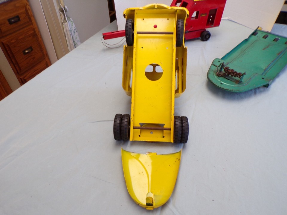 VINTAGE 50'S STRUCTO CONSTRUCTION TRUCK SET LOW BOY TRAILER, SHOVEL ...