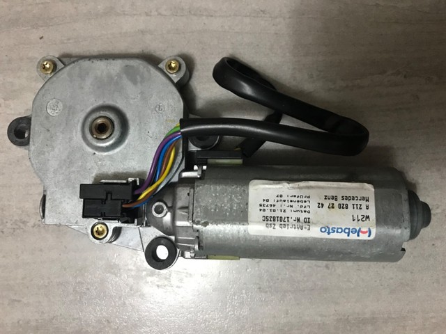 MERCEDES E Class W211 Panoramic Sunroof Motor A2118202742 2118202742 ...