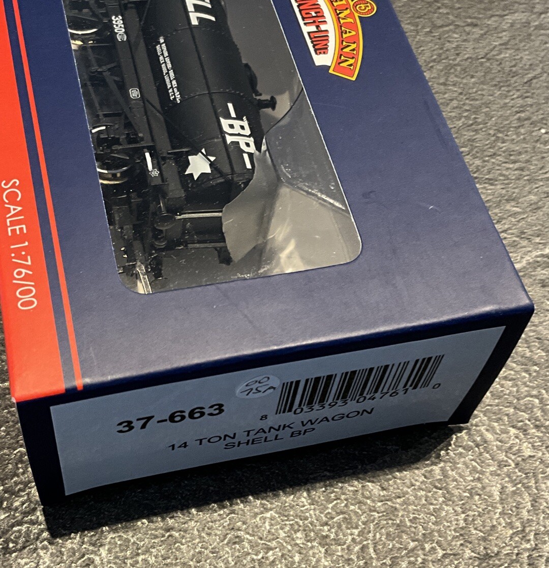 Bachmann 37-663 OO Gauge BR 45 Ton Tank Wagon Shell BP | eBay UK