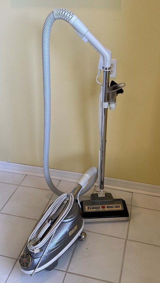 Tri Star Vacuum Cleaner Model 2-1000. Includes Everything In Photos ...