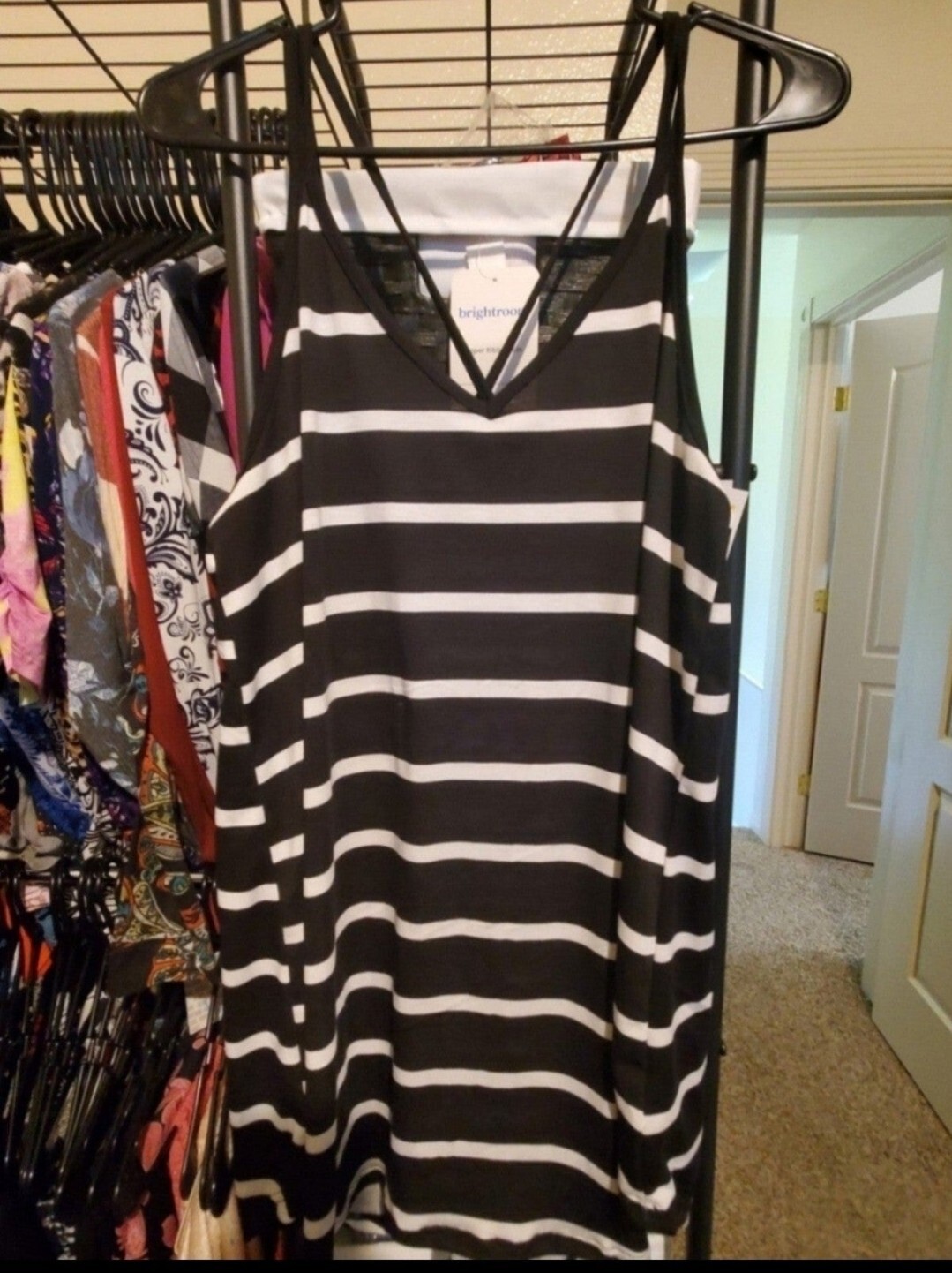 Lularoe M Daniella Cross Back Camisole Tank Top Shirt Black & White ...