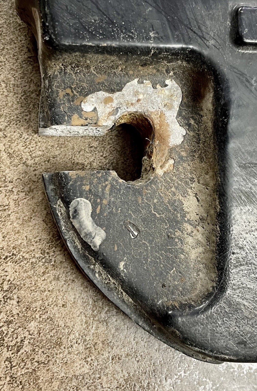 PACCAR KENWORTH FENDER BRACKET N85-6143R *READY TO SHIP* | eBay