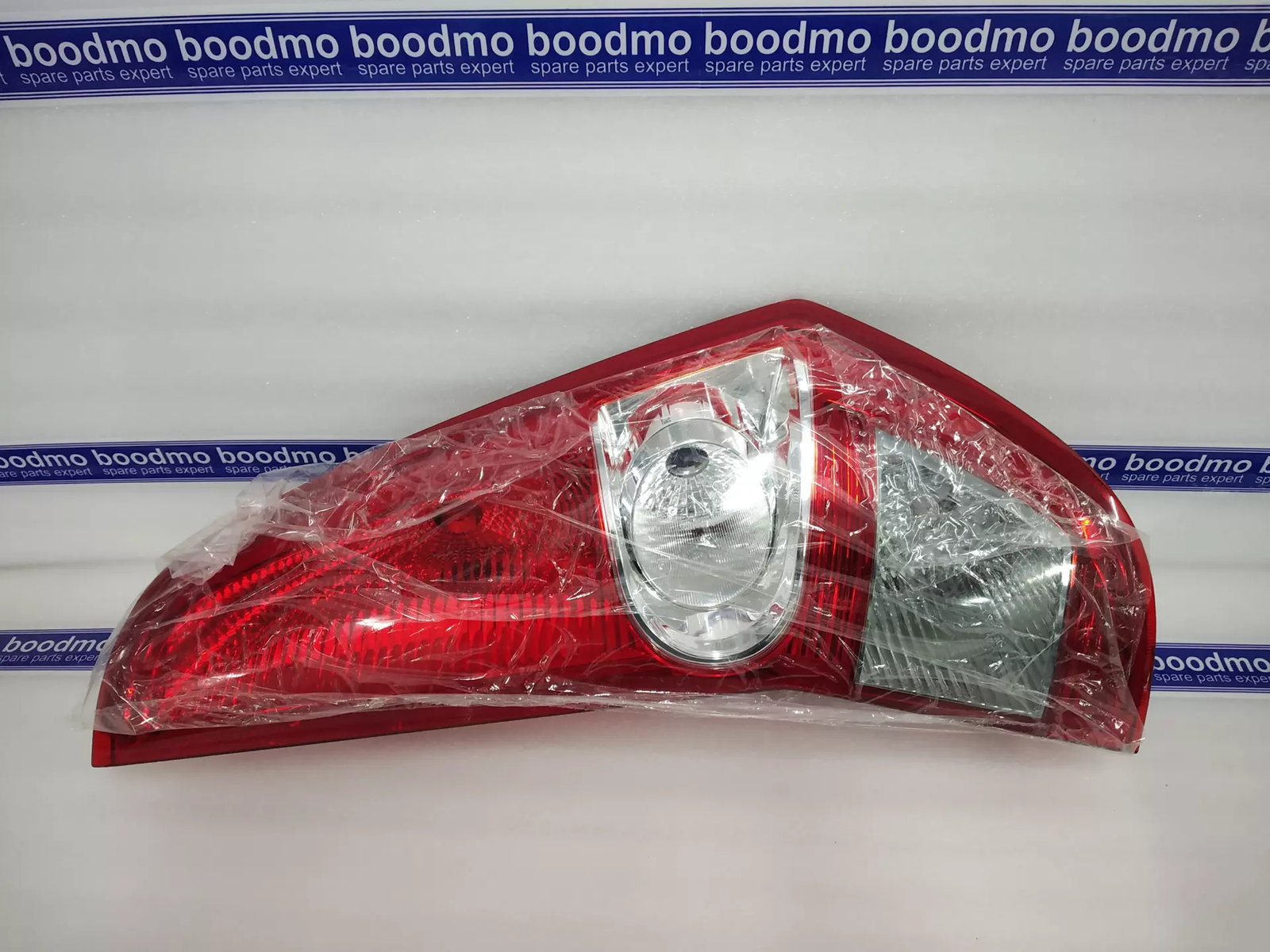 Tail Light for MARUTI RITZ 1ST GEN, RITZ 2ND GEN - 35650M83K01 - MARUTI ...