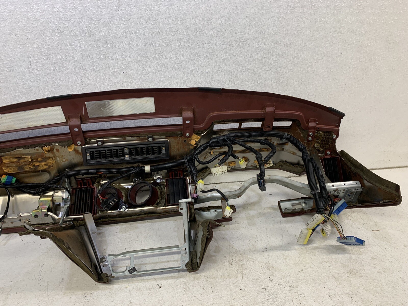 1984-1986 Nissan 300ZX Z31 rec maroon dash panel pad interior w LOCAL p ...