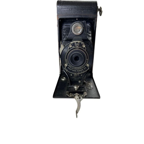 Antique Camera Eastman Kodak 1930's No. 2A Hawk-Eye Model B Folding ...