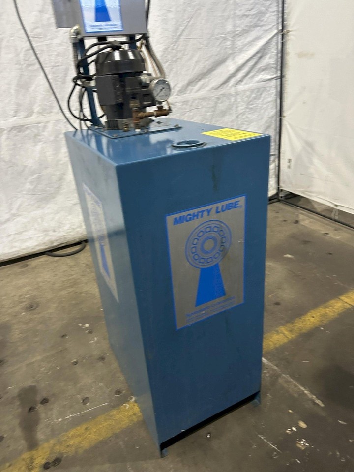 MIGHTY LUBE SYSTEMATIC LUBRICATOR. STOCK # 0149624 | eBay