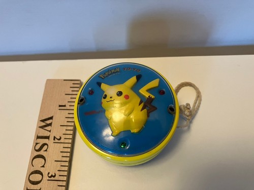 Vintage 1998 Tiger Electronics Battery Pokemon Yo Yo Pikachu Edition ...
