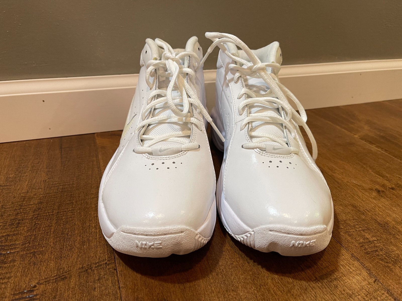Size 10.5 - Nike The Overplay 4 White Neutral Grey for sale online | eBay
