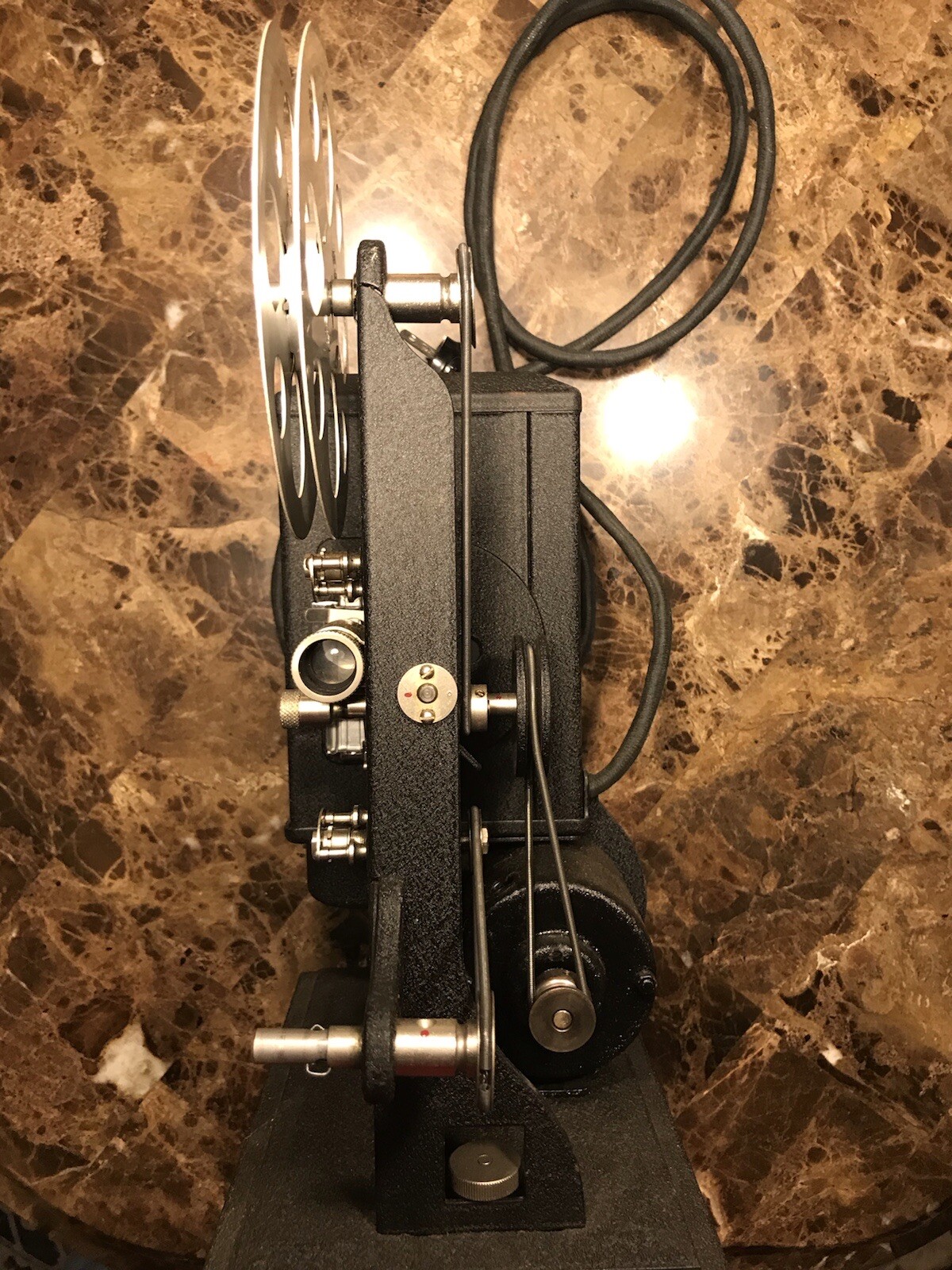 KODAK KODASCOPE EIGHT Model 50 - 8mm Cine Projector from 1930's still ...