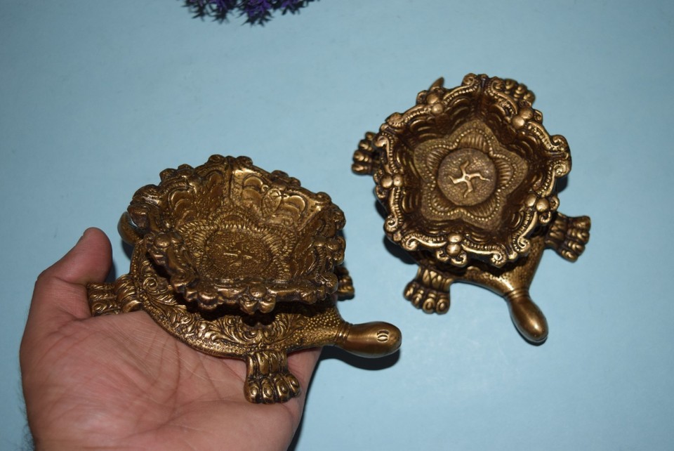 Turtle Base Idol Oil Diya Set Brass Spiritual Oil Lamp Dinging Table ...