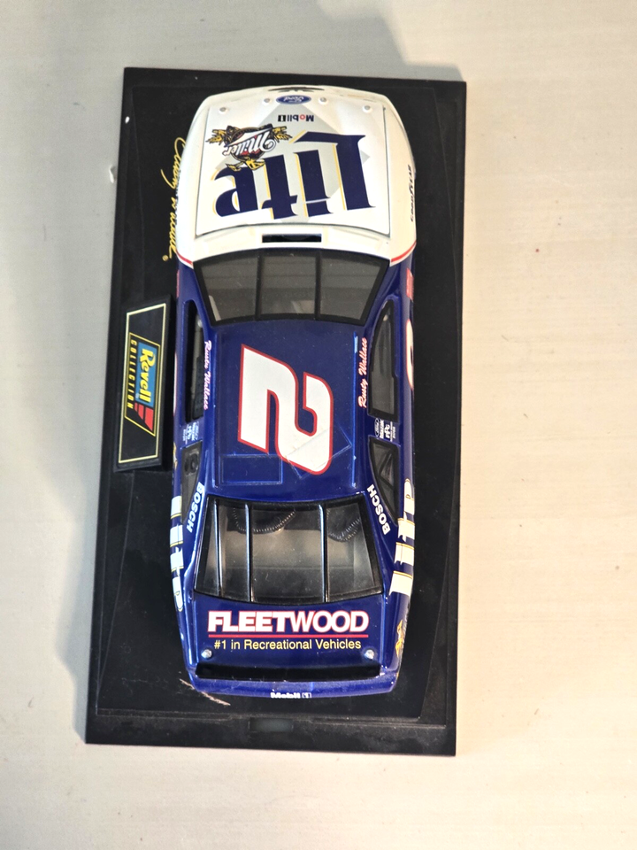 1997 REVELL COLLECTION #2 RUSTY WALLACE 1:24 - SCALE STOCK CAR | eBay