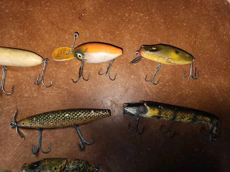 Vtg Wooden Fishing Lures Paw Paw CCB CO. Garrett Ind. Heddon & More Lot ...
