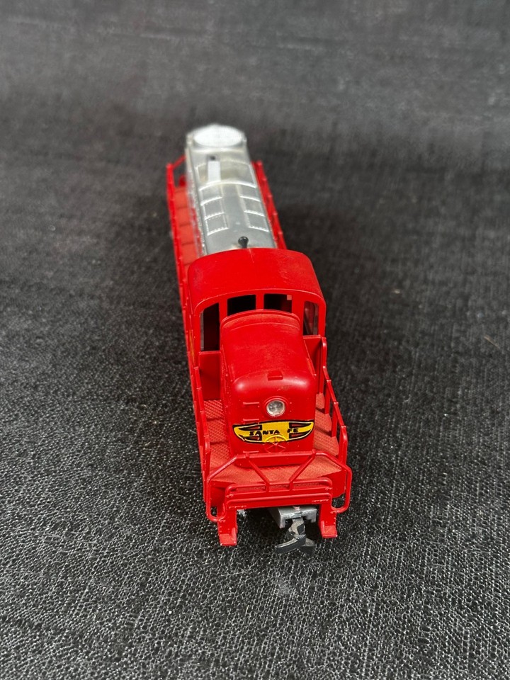 HO Scale Life Like Santa Fe 5057 Dummy Locomotive Model Train Railroad ...