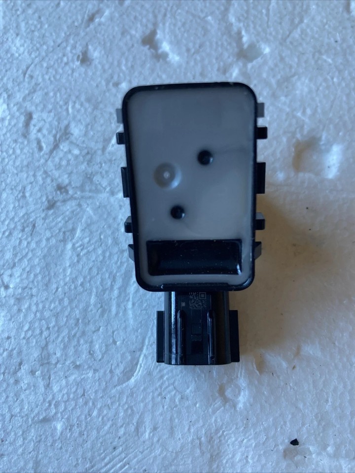 Toyota / Lexus / Alphard Park Assist Sensor Pearl White 8934133220 C4 ...