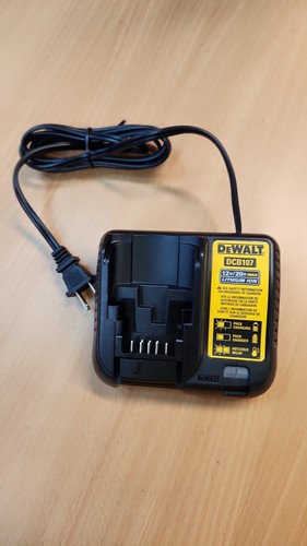 OFFICIAL DeWALT DCB107 12V/20V MAX Lithium Ion Charger, US PLUG (Bulk ...