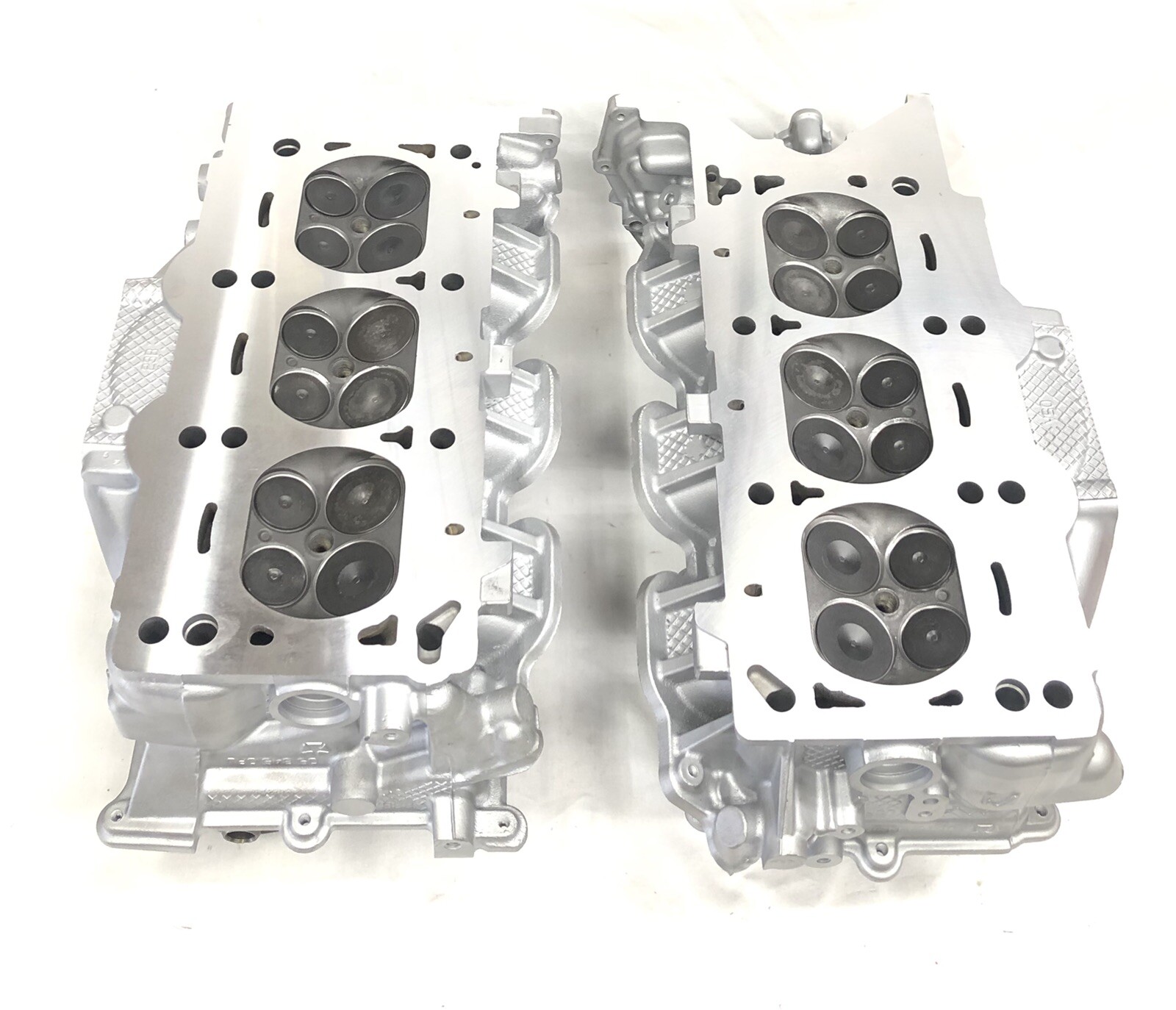 3.6 DOHC Dodge Chrysler Jeep Charger 300 Caravan Ram Cylinder heads Non ...