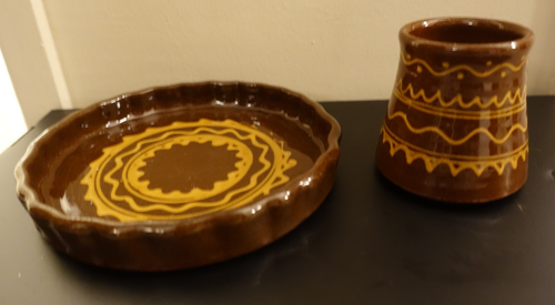 Vintage 1970's Studio Slipware Pottery Dish & Mug Containing A Frog ...