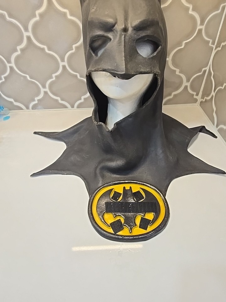 Vintage Batman 1989 Cowl Mask DC Heavy rubber costume Michael Keaton ...