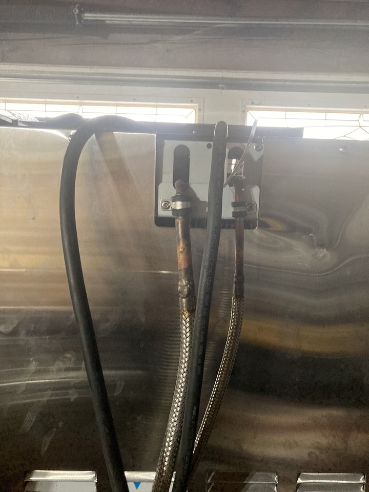 2 FBD 563 Slurpee machine & cart 7 Eleven Frozen Beverage 6 Head Pick ...