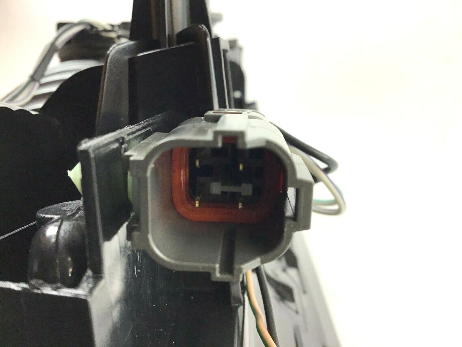 2011+-+2015+Dodge+Challenger+OEM+Rear+Center+Tail+Light+68059854AD for ...