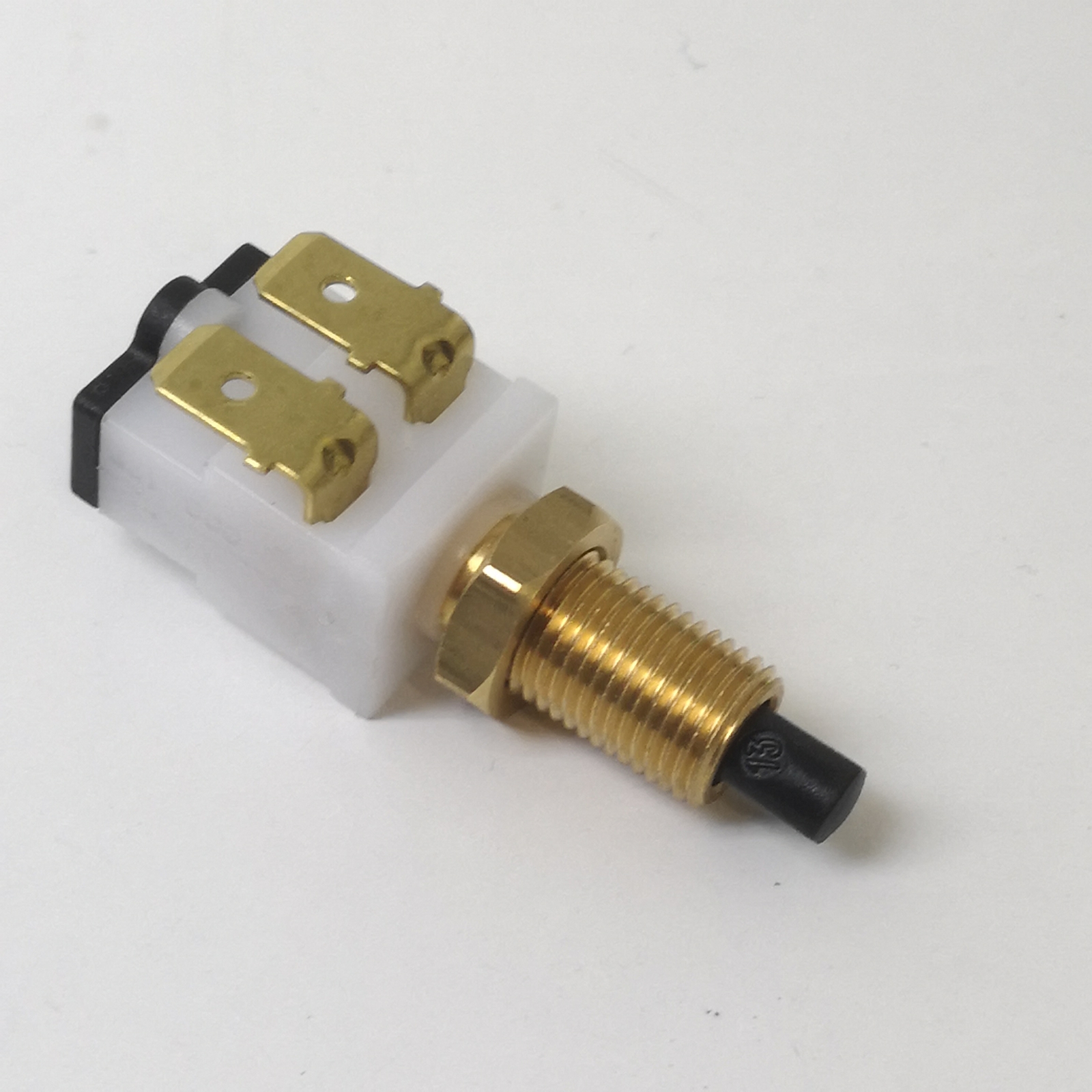 Bremslichtschalter Renault R4 - R5 - R18 - R20 Facet 71008 Für ...