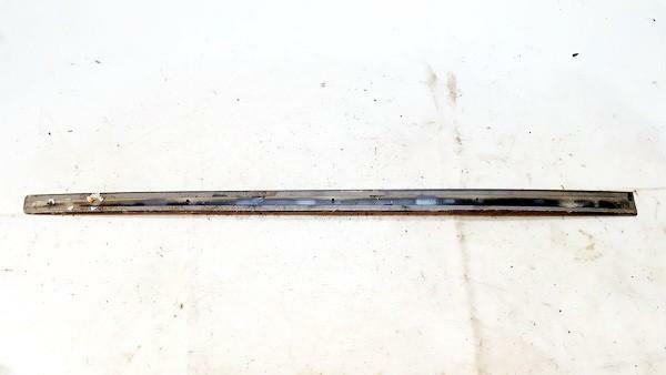 8e0853953 avant gauche garniture porte de moulage for Audi A4 200 ...