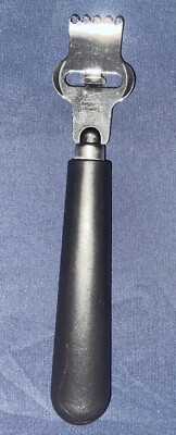 Pampered Chef Lemon Zester / Scorer, 6 in, Stainless Steel, Black ...
