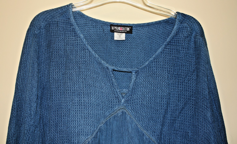 The Pyramid Collection 2X Blue Waffle Chambray Tunic, Bell Sleeves Boho ...