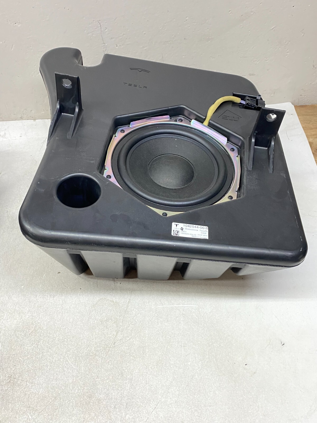 2012-2021 Tesla Model S Subwoofer Bass Speaker Bassbox 1042544-00-B OEM ...